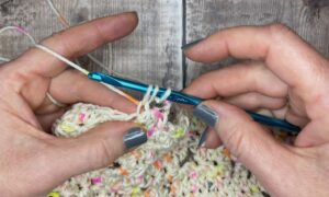 Learn how to successfully work the crochet star stitch in rounds ...